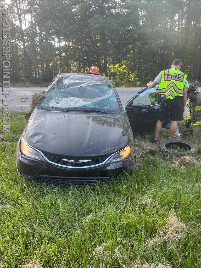 Medical Emergency Causes Wreck - Cypress Pointe Fire & Rescue